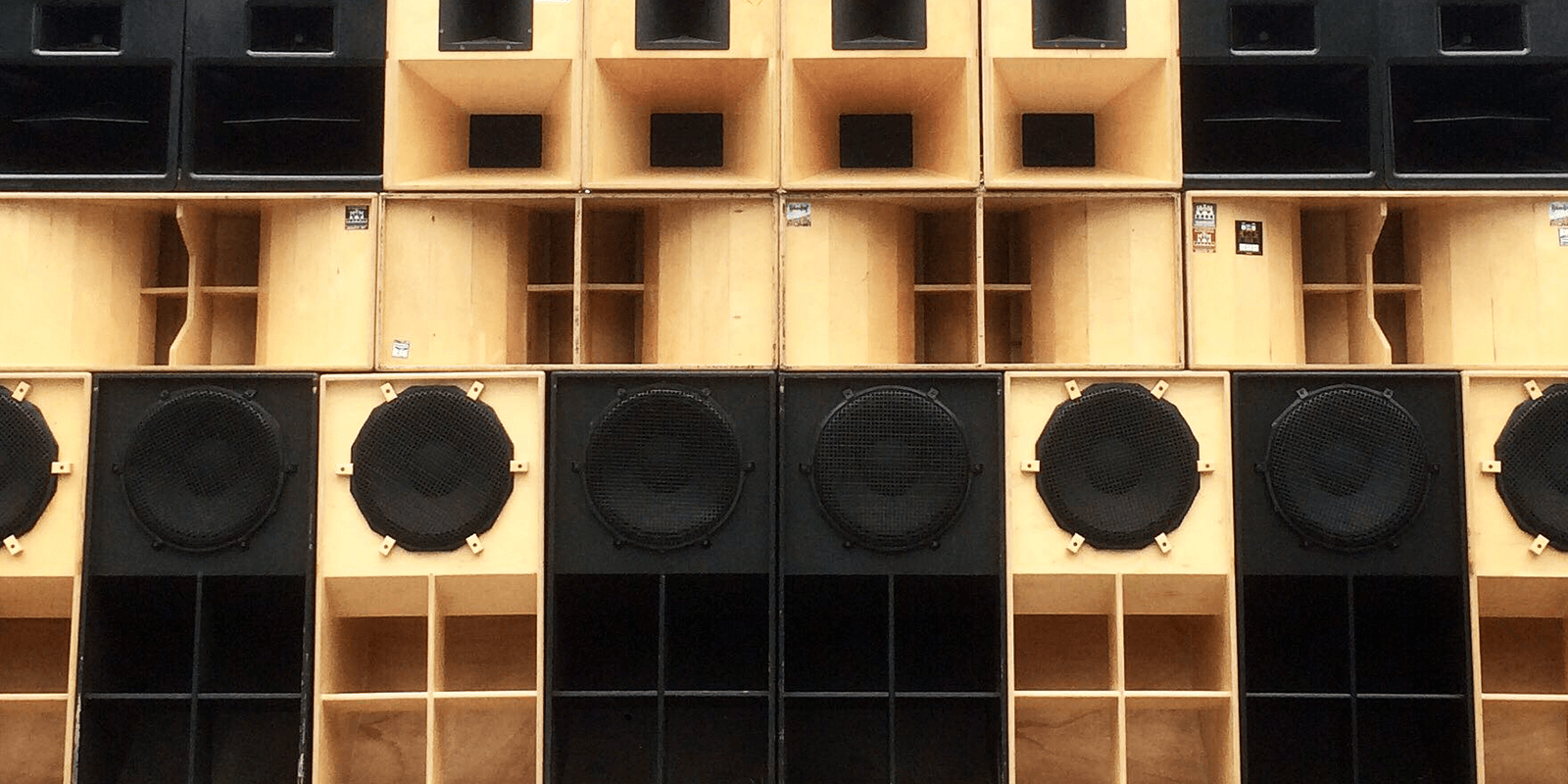 Dubapest HiFi & Dub Phase - uprising.sk